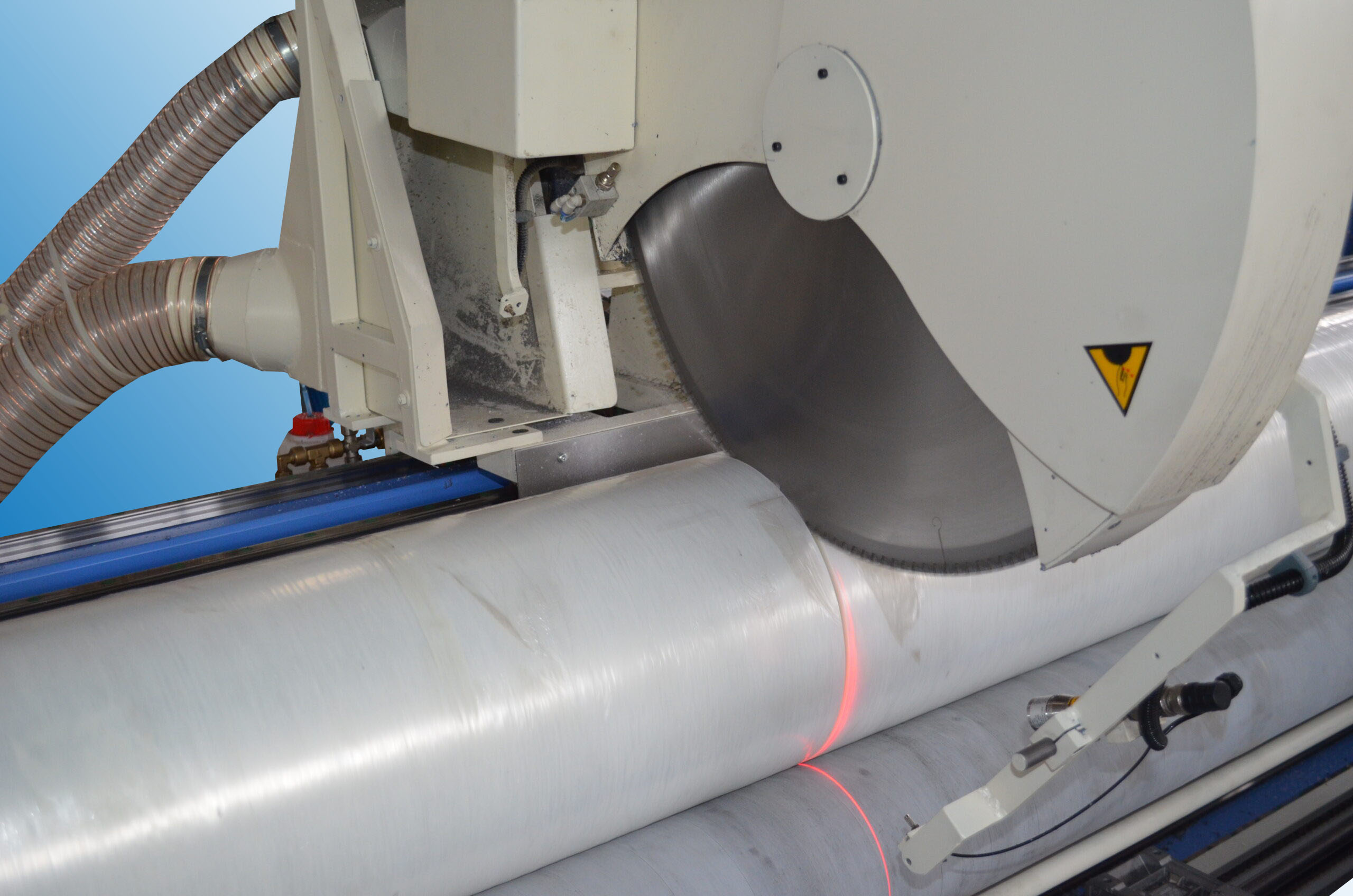 Roll Cutter for Plastic & Paper - i2Europe - Technical Machinery