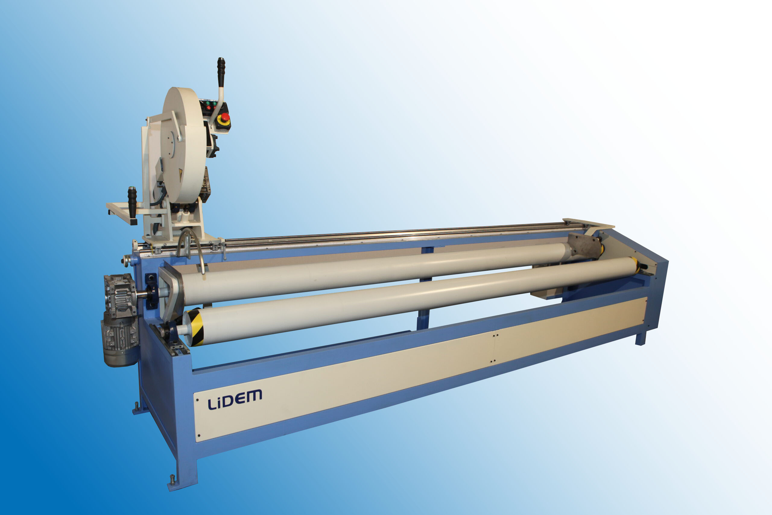 Manual Roll Cutter - i2Europe - Technical Textile Machinery