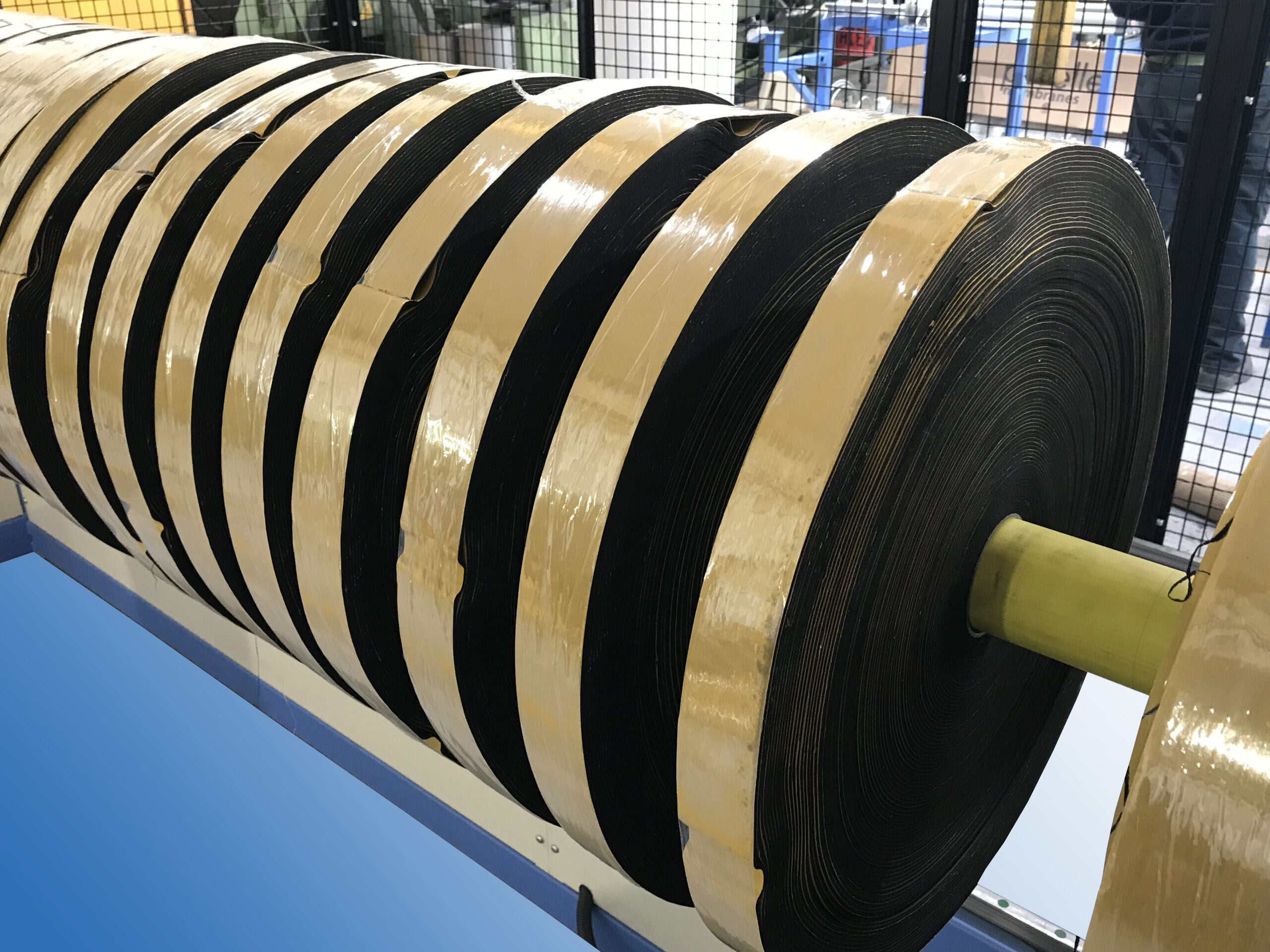 RollCut With Axle - i2Europe - Technical Machinery Solutions