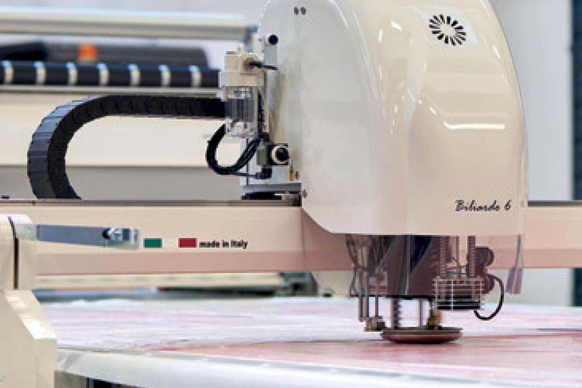 Digital Cutting Tables - i2 Europe - Technical Machinery Solutions